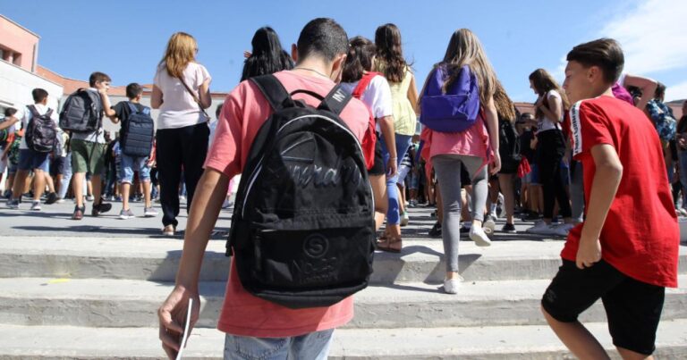 Σχολεία: Νέο ΦΕΚ με τροποποίηση για τις σχολικές εκδρομές - moriodotisi.gr